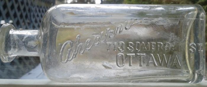 Ahearn, Edward M. | Bouteilles de pharmacie | Anciennes bouteilles de ...